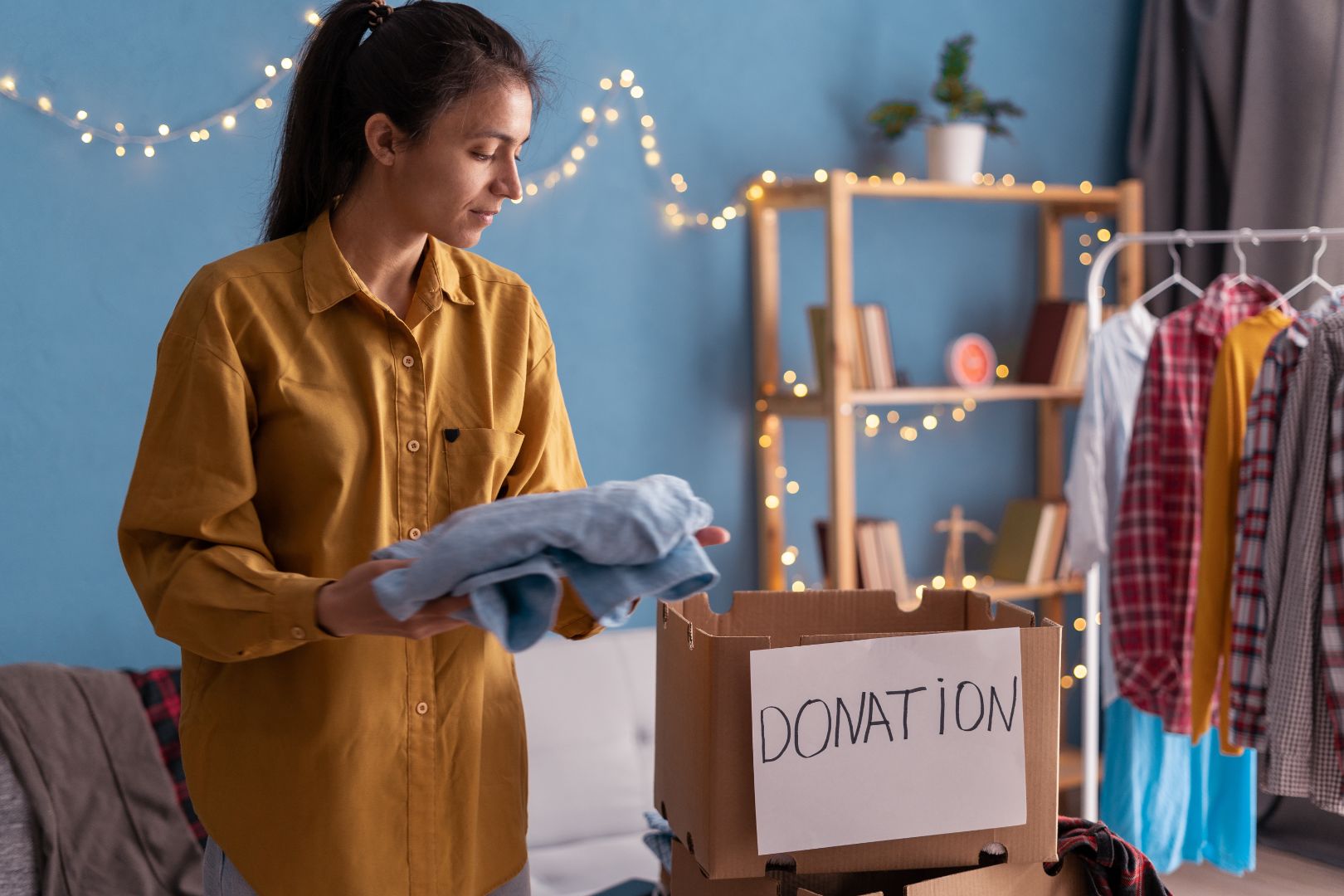 Summer Clothing Items to Donate to Homeless Shelters